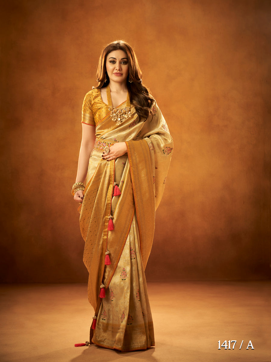 Buy Bridal Sarees Online | Paithani, Banarasi silk saree – Moolchand ...